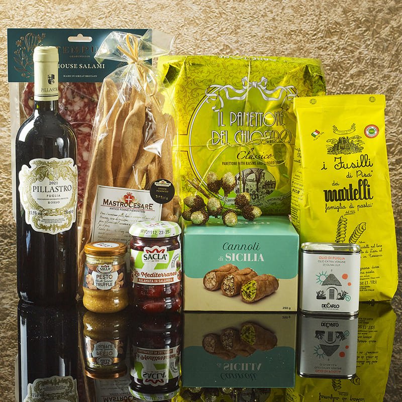 Italian Hamper with Panettone | Italian Christmas Gifts | Sacla'